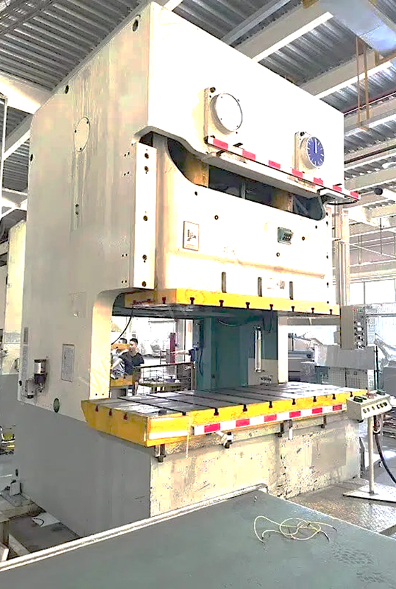 640080-250 TON SEYI 2 POINT C-FRAME PRESS